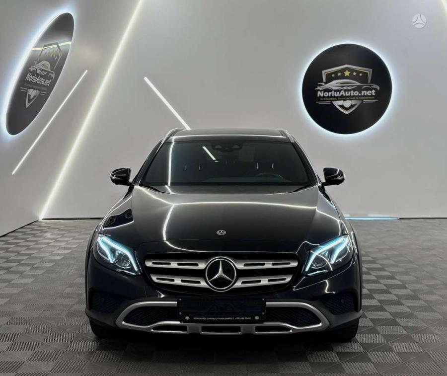 Melns Mercedes-Benz E-Class 2017 Marijampole, ar dzinēja tilpumu 1.95 L un nobraukumu 232 tūkst. km par 21650 €, foto 33 vietnē AUTOMOTO.COM.LV