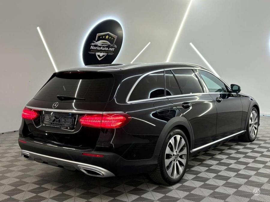 Melns Mercedes-Benz E-Class 2017 Marijampole, ar dzinēja tilpumu 1.95 L un nobraukumu 232 tūkst. km par 21650 €, foto 35 vietnē AUTOMOTO.COM.LV