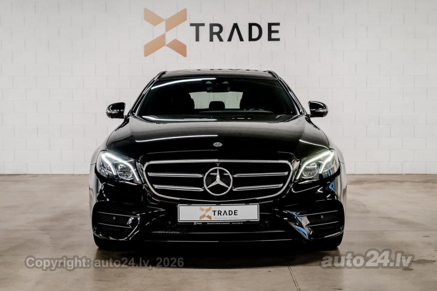 Melns Mercedes-Benz E-Class 2017 Pērnava, ar dzinēja tilpumu 3.00 L un nobraukumu 173 tūkst. km par 23490 €, foto 4 vietnē AUTOMOTO.COM.LV