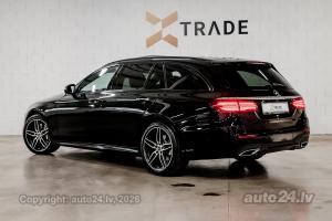 Melns Mercedes-Benz E-Class 2017 Pērnava, ar dzinēja tilpumu 3.00 L un nobraukumu 173 tūkst. km par 23490 €, foto 6 vietnē AUTOMOTO.COM.LV