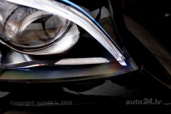 Black Mercedes-Benz E-Class 2017 in Parnu, with an engine capacity of 3.00 L and mileage of 173 thousand km for 23490 €, photo 10 on AUTOMOTO.COM.LV