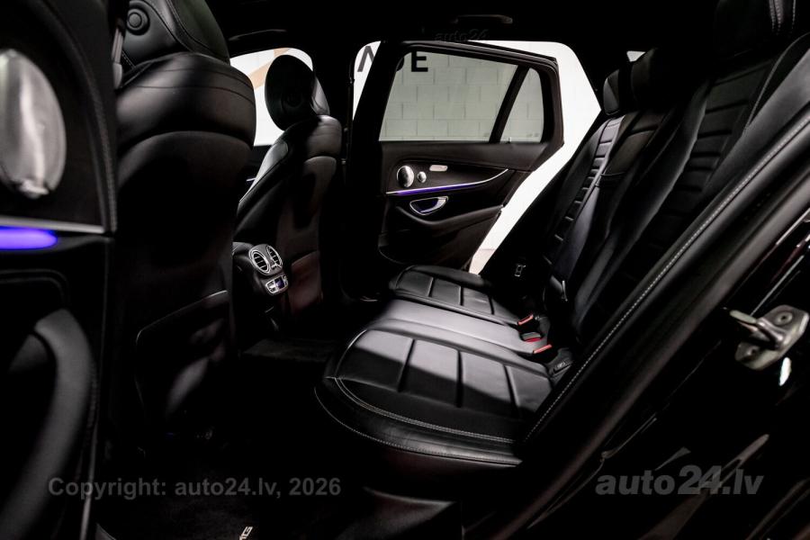 Melns Mercedes-Benz E-Class 2017 Pērnava, ar dzinēja tilpumu 3.00 L un nobraukumu 173 tūkst. km par 23490 €, foto 17 vietnē AUTOMOTO.COM.LV