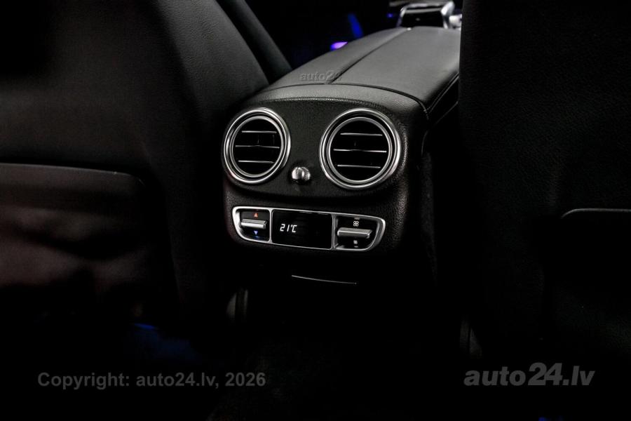 Melns Mercedes-Benz E-Class 2017 Pērnava, ar dzinēja tilpumu 3.00 L un nobraukumu 173 tūkst. km par 23490 €, foto 23 vietnē AUTOMOTO.COM.LV