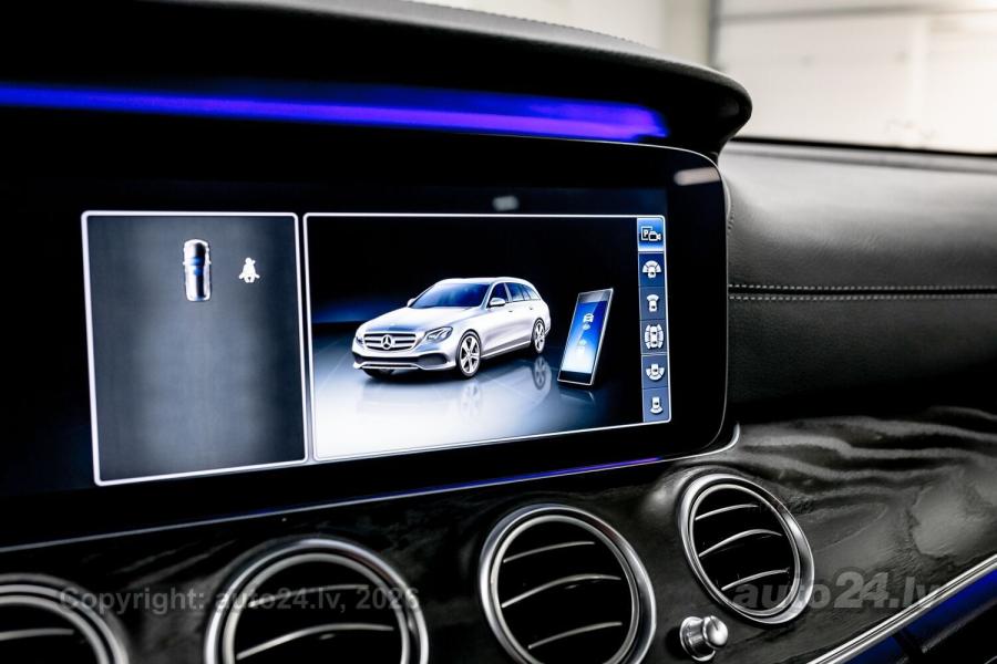 Melns Mercedes-Benz E-Class 2017 Pērnava, ar dzinēja tilpumu 3.00 L un nobraukumu 173 tūkst. km par 23490 €, foto 30 vietnē AUTOMOTO.COM.LV