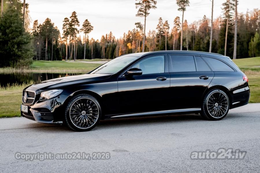 Black Mercedes-Benz E-Class 2017 in Parnu, with an engine capacity of 2.00 L and mileage of 135 thousand km for 23990 €, photo 5 on AUTOMOTO.COM.LV