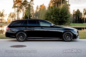 Black Mercedes-Benz E-Class 2017 in Parnu, with an engine capacity of 2.00 L and mileage of 135 thousand km for 23990 €, photo 10 on AUTOMOTO.COM.LV