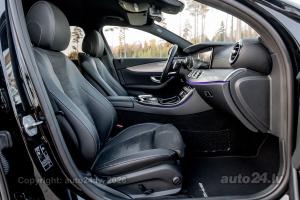 Black Mercedes-Benz E-Class 2017 in Parnu, with an engine capacity of 2.00 L and mileage of 135 thousand km for 23990 €, photo 20 on AUTOMOTO.COM.LV