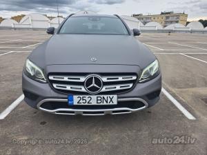 Melns Mercedes-Benz E-Class 2017 Tartu, ar dzinēja tilpumu 2.00 L un nobraukumu 220 tūkst. km par 25000 €, foto  vietnē AUTOMOTO.COM.LV