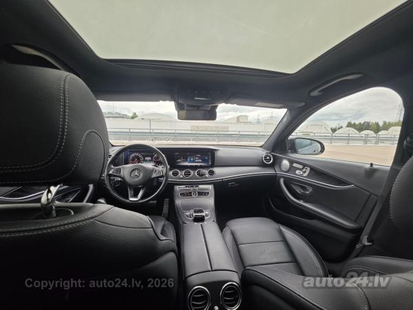Black Mercedes-Benz E-Class 2017 in Tartu, with an engine capacity of 2.00 L and mileage of 220 thousand km for 25000 €, photo 7 on AUTOMOTO.COM.LV