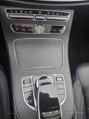 Melns Mercedes-Benz E-Class 2017 Tartu, ar dzinēja tilpumu 2.00 L un nobraukumu 220 tūkst. km par 25000 €, foto 9 vietnē AUTOMOTO.COM.LV