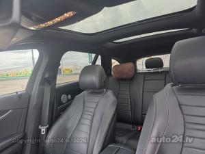 Melns Mercedes-Benz E-Class 2017 Tartu, ar dzinēja tilpumu 2.00 L un nobraukumu 220 tūkst. km par 25000 €, foto 10 vietnē AUTOMOTO.COM.LV