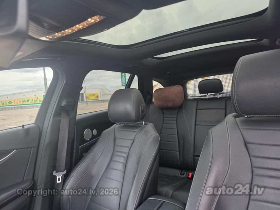 Melns Mercedes-Benz E-Class 2017 Tartu, ar dzinēja tilpumu 2.00 L un nobraukumu 220 tūkst. km par 25000 €, foto 10 vietnē AUTOMOTO.COM.LV