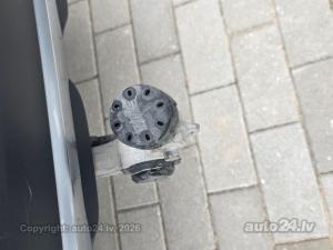 Melns Mercedes-Benz E-Class 2017 Tartu, ar dzinēja tilpumu 2.00 L un nobraukumu 220 tūkst. km par 25000 €, foto 27 vietnē AUTOMOTO.COM.LV