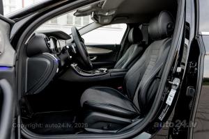 Black Mercedes-Benz E-Class 2017 in Parnu, with an engine capacity of 2.00 L and mileage of 275 thousand km for 14990 €, photo 12 on AUTOMOTO.COM.LV