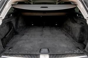 Black Mercedes-Benz E-Class 2017 in Parnu, with an engine capacity of 2.00 L and mileage of 275 thousand km for 14990 €, photo 22 on AUTOMOTO.COM.LV