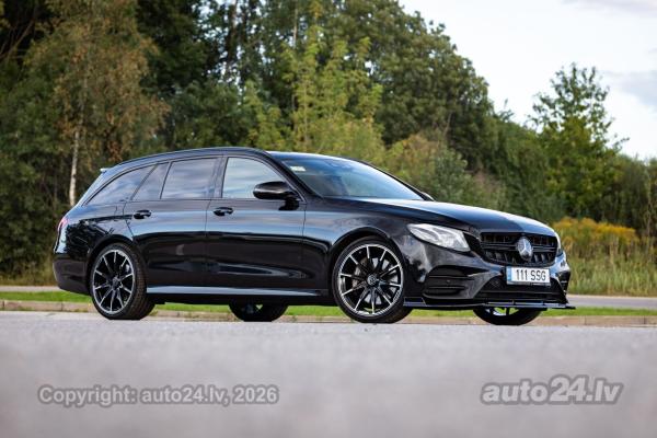 Melns Mercedes-Benz E-Class 2017 Tallina, ar dzinēja tilpumu 3.00 L un nobraukumu 165 tūkst. km par 29999 €, foto 5 vietnē AUTOMOTO.COM.LV
