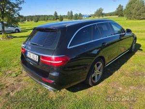 Black Mercedes-Benz E-Class 2017 in Tallinn, with an engine capacity of 2.00 L and mileage of 232 thousand km for 18600 €, photo 5 on AUTOMOTO.COM.LV