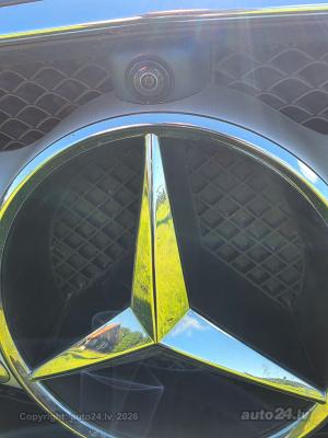 Black Mercedes-Benz E-Class 2017 in Tallinn, with an engine capacity of 2.00 L and mileage of 232 thousand km for 18600 €, photo 11 on AUTOMOTO.COM.LV