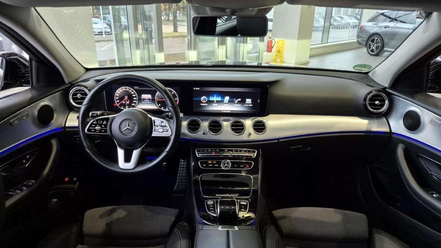 Melns Mercedes-Benz E-Class 2018 Marijampole, ar dzinēja tilpumu 1.95 L un nobraukumu 191 tūkst. km par 23999 €, foto 21 vietnē AUTOMOTO.COM.LV