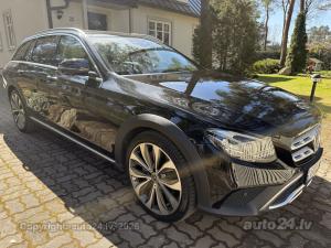 Melns Mercedes-Benz E-Class 2018 Tallina, ar dzinēja tilpumu 2.00 L un nobraukumu 96 tūkst. km par 34500 €, foto 3 vietnē AUTOMOTO.COM.LV