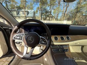 Melns Mercedes-Benz E-Class 2018 Tallina, ar dzinēja tilpumu 2.00 L un nobraukumu 96 tūkst. km par 34500 €, foto 10 vietnē AUTOMOTO.COM.LV