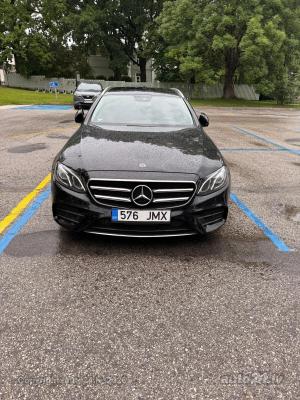 Melns Mercedes-Benz E-Class 2018 Tartu, ar dzinēja tilpumu 2.00 L un nobraukumu 197 tūkst. km par 19200 €, foto 4 vietnē AUTOMOTO.COM.LV