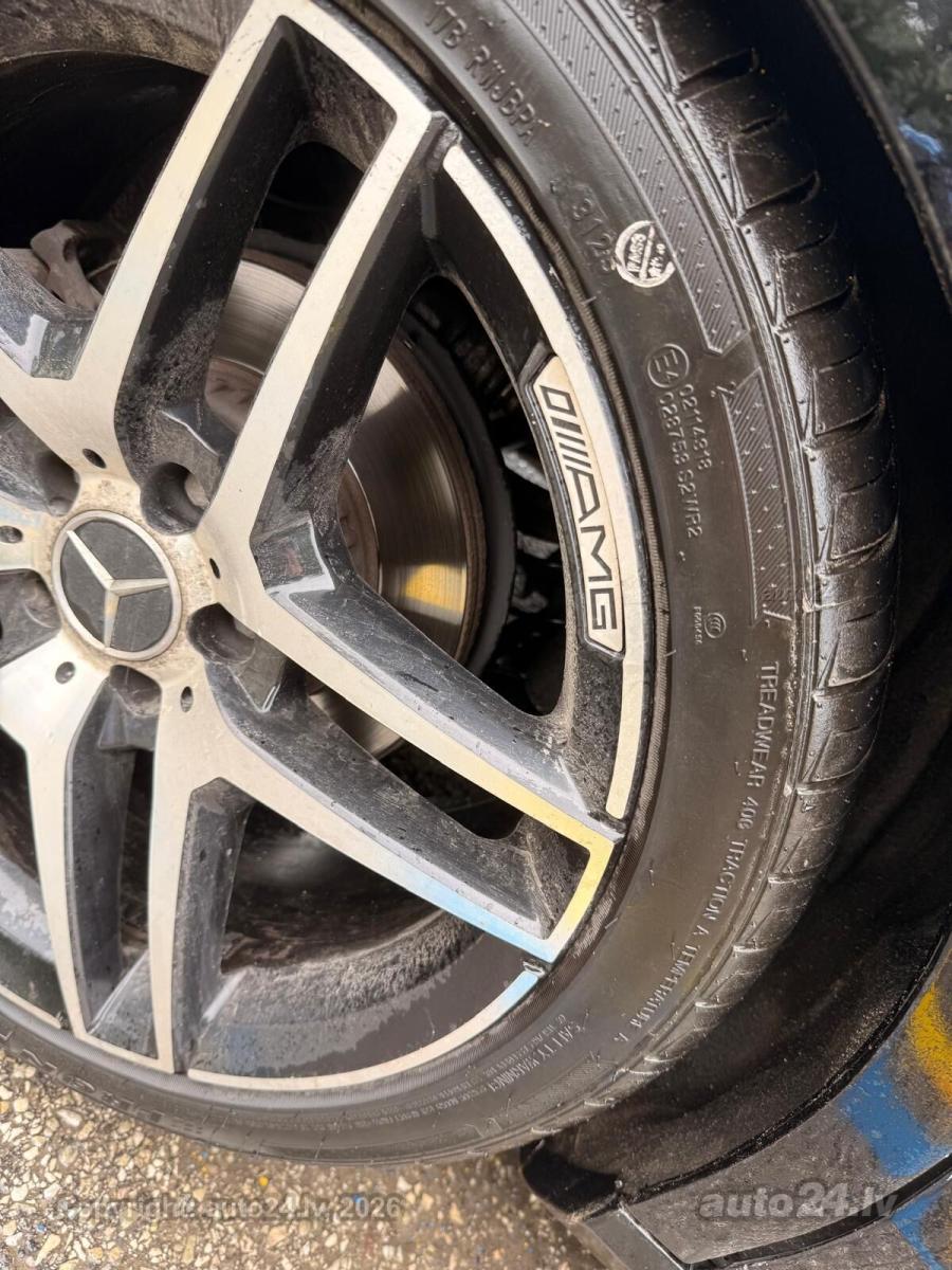 Melns Mercedes-Benz E-Class 2018 Tartu, ar dzinēja tilpumu 2.00 L un nobraukumu 197 tūkst. km par 19200 €, foto 11 vietnē AUTOMOTO.COM.LV