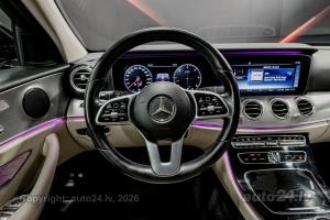 Melns Mercedes-Benz E-Class 2018 Pērnava, ar dzinēja tilpumu 2.90 L un nobraukumu 195 tūkst. km par 25500 €, foto 17 vietnē AUTOMOTO.COM.LV