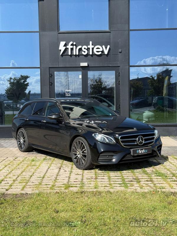 Mercedes-Benz E-Class 2018 Tallina vietnē Melns Mercedes-Benz E-Class 2018 Tallina, ar dzinēja tilpumu 2.90 L un nobraukumu 147 tūkst. km par 29500 €, foto 1 vietnē AUTOMOTO.COM.LV