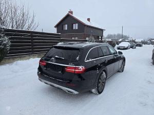 Melns Mercedes-Benz E-Class 2019 Kauņa, ar dzinēja tilpumu 2.00 L un nobraukumu 248 tūkst. km par 19500 €, foto 6 vietnē AUTOMOTO.COM.LV
