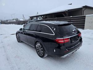 Melns Mercedes-Benz E-Class 2019 Kauņa, ar dzinēja tilpumu 2.00 L un nobraukumu 248 tūkst. km par 19500 €, foto 7 vietnē AUTOMOTO.COM.LV
