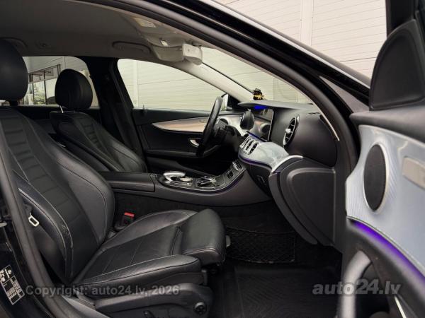 Black Mercedes-Benz E-Class 2019 in Tartu, with an engine capacity of 2.00 L and mileage of 0 thousand km for 9990 €, photo 10 on AUTOMOTO.COM.LV