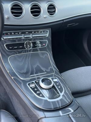 Black Mercedes-Benz E-Class 2019 in Tallinn, with an engine capacity of 2.00 L and mileage of 226 thousand km for 17000 €, photo 7 on AUTOMOTO.COM.LV