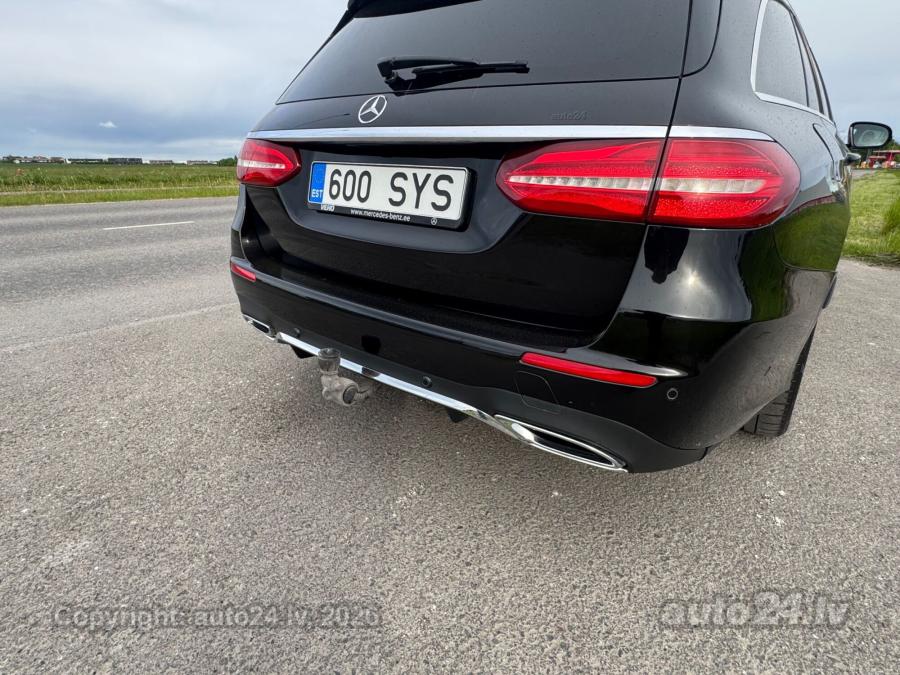 Black Mercedes-Benz E-Class 2019 in Tallinn, with an engine capacity of 2.00 L and mileage of 120 thousand km for 27500 €, photo 5 on AUTOMOTO.COM.LV