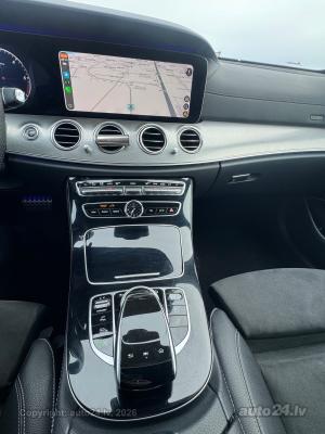 Black Mercedes-Benz E-Class 2019 in Tallinn, with an engine capacity of 2.00 L and mileage of 120 thousand km for 27500 €, photo 9 on AUTOMOTO.COM.LV