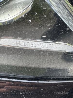 Black Mercedes-Benz E-Class 2019 in Tallinn, with an engine capacity of 2.00 L and mileage of 120 thousand km for 27500 €, photo 13 on AUTOMOTO.COM.LV