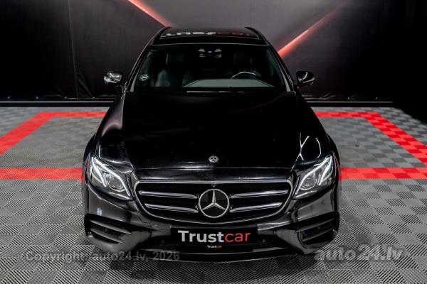 Melns Mercedes-Benz E-Class 2019 Pērnava, ar dzinēja tilpumu 2.00 L un nobraukumu 213 tūkst. km par 21990 €, foto 2 vietnē AUTOMOTO.COM.LV
