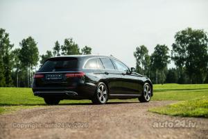 Black Mercedes-Benz E-Class 2019 in Tallinn, with an engine capacity of 2.00 L and mileage of 193 thousand km for 21900 €, photo 9 on AUTOMOTO.COM.LV