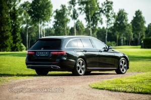 Black Mercedes-Benz E-Class 2019 in Tallinn, with an engine capacity of 2.00 L and mileage of 193 thousand km for 21900 €, photo 11 on AUTOMOTO.COM.LV