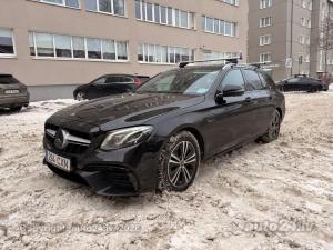 Black Mercedes-Benz E-Class 2020 in Tallinn, with an engine capacity of 2.00 L and mileage of 260 thousand km for 24999 €, photo  on AUTOMOTO.COM.LV