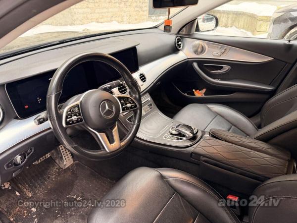 Melns Mercedes-Benz E-Class 2020 Tallina, ar dzinēja tilpumu 2.00 L un nobraukumu 260 tūkst. km par 24999 €, foto 7 vietnē AUTOMOTO.COM.LV