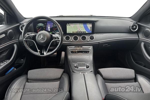Melns Mercedes-Benz E-Class 2020 Pērnava, ar dzinēja tilpumu 2.00 L un nobraukumu 62 tūkst. km par 34500 €, foto 10 vietnē AUTOMOTO.COM.LV