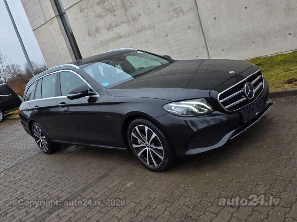 Melns Mercedes-Benz E-Class 2020 Viljandi, ar dzinēja tilpumu 2.00 L un nobraukumu 203 tūkst. km par 19300 €, foto 9 vietnē AUTOMOTO.COM.LV