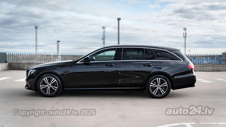 Melns Mercedes-Benz E-Class 2020 Tallina, ar dzinēja tilpumu 1.60 L un nobraukumu 150 tūkst. km par 23900 €, foto 7 vietnē AUTOMOTO.COM.LV