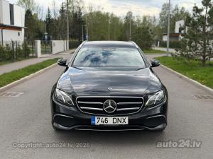 Melns Mercedes-Benz E-Class 2020 Tartu, ar dzinēja tilpumu 1.60 L un nobraukumu 190 tūkst. km par 22000 €, foto 4 vietnē AUTOMOTO.COM.LV