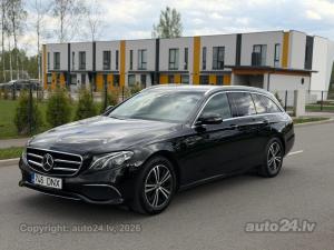 Melns Mercedes-Benz E-Class 2020 Tartu, ar dzinēja tilpumu 1.60 L un nobraukumu 190 tūkst. km par 22000 €, foto 5 vietnē AUTOMOTO.COM.LV