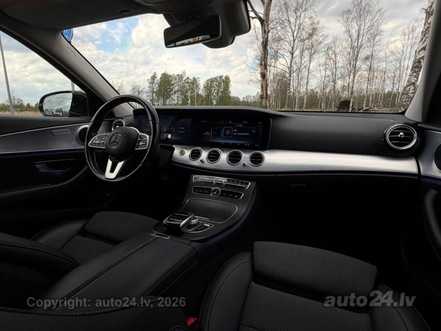 Melns Mercedes-Benz E-Class 2020 Tartu, ar dzinēja tilpumu 1.60 L un nobraukumu 190 tūkst. km par 22000 €, foto 9 vietnē AUTOMOTO.COM.LV