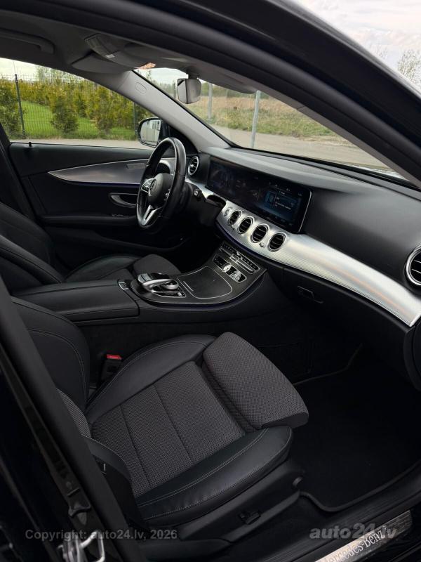 Melns Mercedes-Benz E-Class 2020 Tartu, ar dzinēja tilpumu 1.60 L un nobraukumu 190 tūkst. km par 22000 €, foto 9 vietnē AUTOMOTO.COM.LV