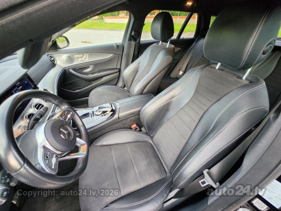 Melns Mercedes-Benz E-Class 2020 Narva, ar dzinēja tilpumu 2.00 L un nobraukumu 187 tūkst. km par 23800 €, foto 14 vietnē AUTOMOTO.COM.LV