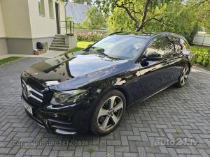 Черный Мерседес Е-Класс 2020 в Пярну, объемом двигателя 2.00 л и пробегом 275 тыс. км за 19900 €, фото  на AUTOMOTO.COM.LV